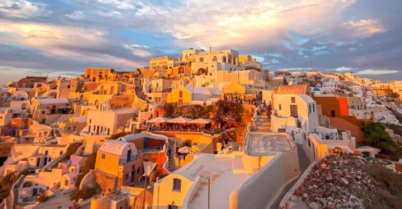 Santorini: Discover Santorini Private 6 hours tour - The Itinerary: What to Expect During Your Day