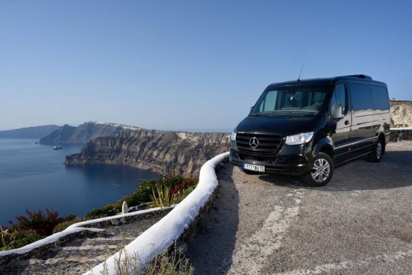 Santorini : Discover with Locals - Small Group Half-day Tour - Key Points