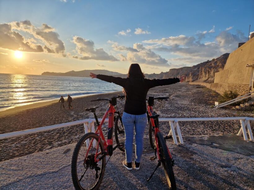 Santorini: E-Bike Sunset Tour Experience - Value and Practicalities