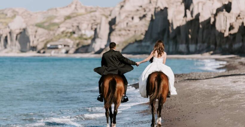 Santorini: Exclusive Private Horse Riding with picnic - Practical Details and Tips