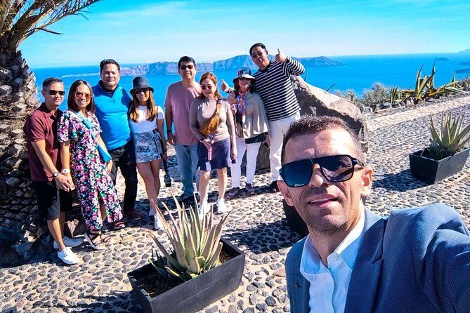 Santorini Excursion -Unforgettable Memories - Marveling at the Stunning Caldera Views