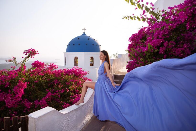 Santorini Flying Dress Photo Experience - An In-Depth Look at the Santorini Flying Dress Photo Experience