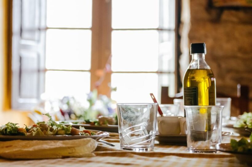 Santorini: Greek Cooking Class with Wine Tasting - Key Points