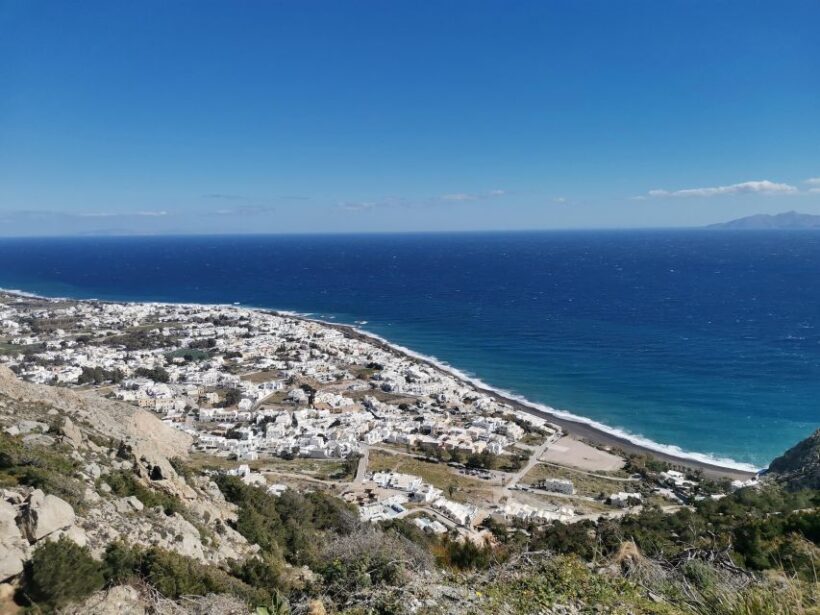 Santorini: Hidden Spots Experience all over the island - Authentic Experiences and Local Flavors