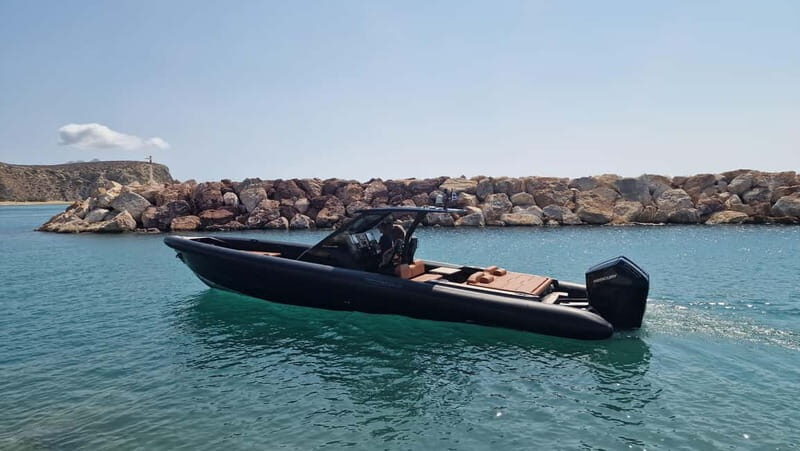 Santorini: High-Speed Cruise on a Sleek, Modern Yacht - Authentic Perspectives from Reviews