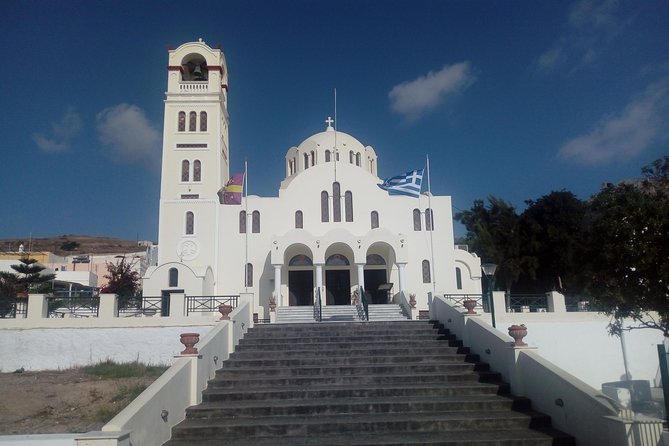Santorini Highlights and Venetian Castles Small-Group Day Tour - Who Would Enjoy This Tour?