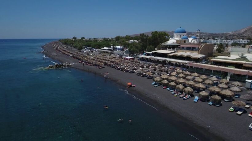 Santorini: Highlights prive tour & wine tasting-local guide - Analyzing the Price and Value