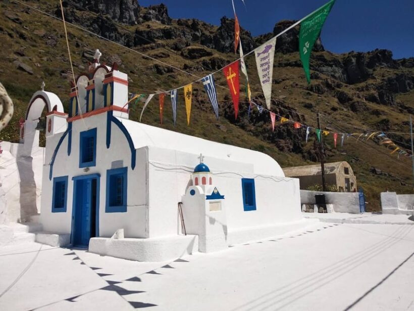 Santorini Highlights Tour with Wine Tasting - Who Should Consider This Tour?