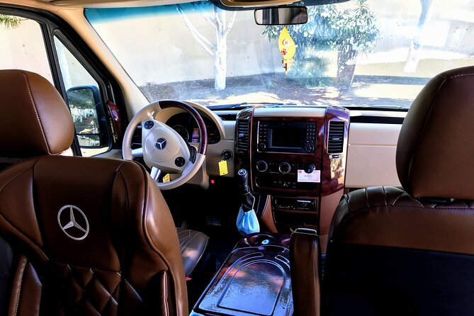 Santorini Hotel/Port & Airport Transfers - Whats Included and Whats Not?