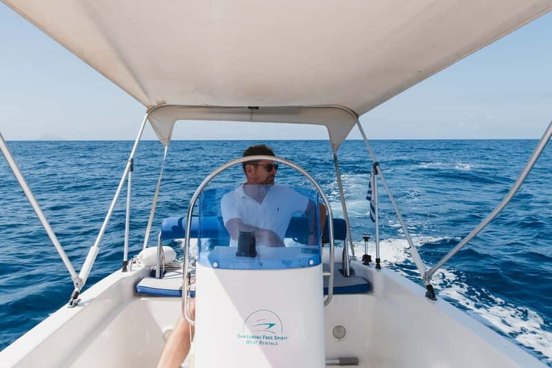 Santorini: License-Free Boat Rental with Ice, Water, & Fruit - FAQs