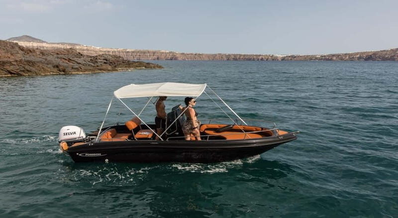 Santorini: License free Luxury boat and snorkeling included - An In-Depth Look at the Santorini Boat Rental Experience