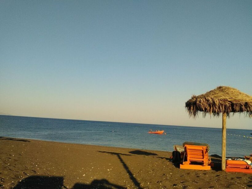 Santorini: Lost Atlantis, Beaches & Wine Tasting Tour - Who Is This Tour Best For?