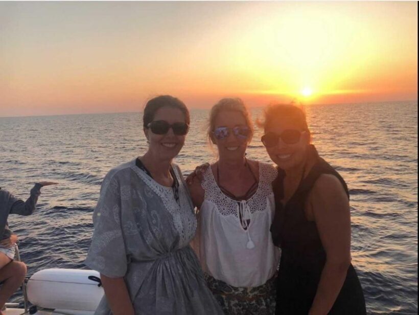 Santorini: Luxury Caldera Cruise with Full Greek Meal - The Experience for Different Travelers