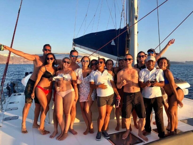 Santorini: Luxury Caldera Cruise with Full Greek Meal - FAQs