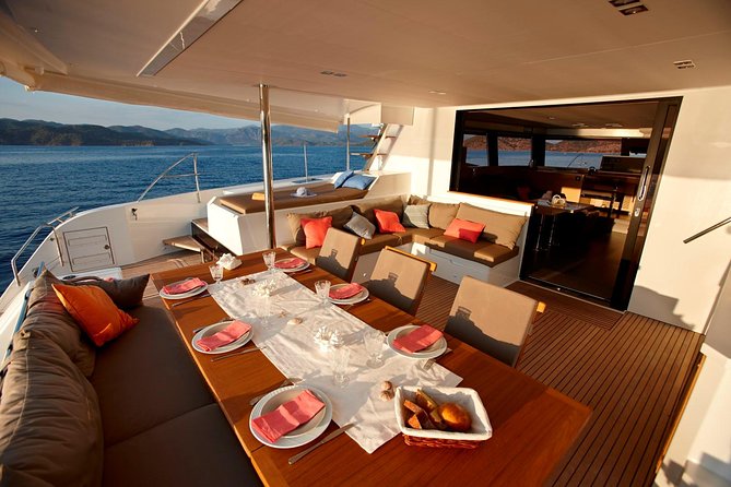 Santorini Luxury Catamaran Day Cruise With BBQ,Drinks,Transfer - Dining Experience on Board