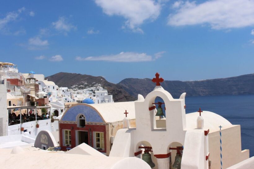 Santorini: Mesa Gonia, Pyrgos and Oia Tour - Who Should Consider This Tour?
