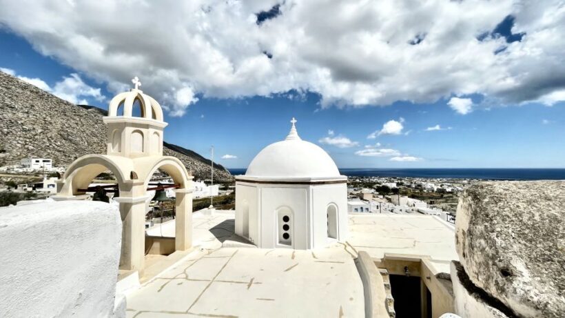 Santorini On a private tour with the experts - Authentic Tourist Perspectives