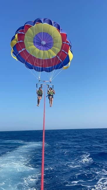 Santorini: Parasailing ExperiencePerissa,Perivolos,St.George - An Introduction to the Santorini Parasailing Adventure