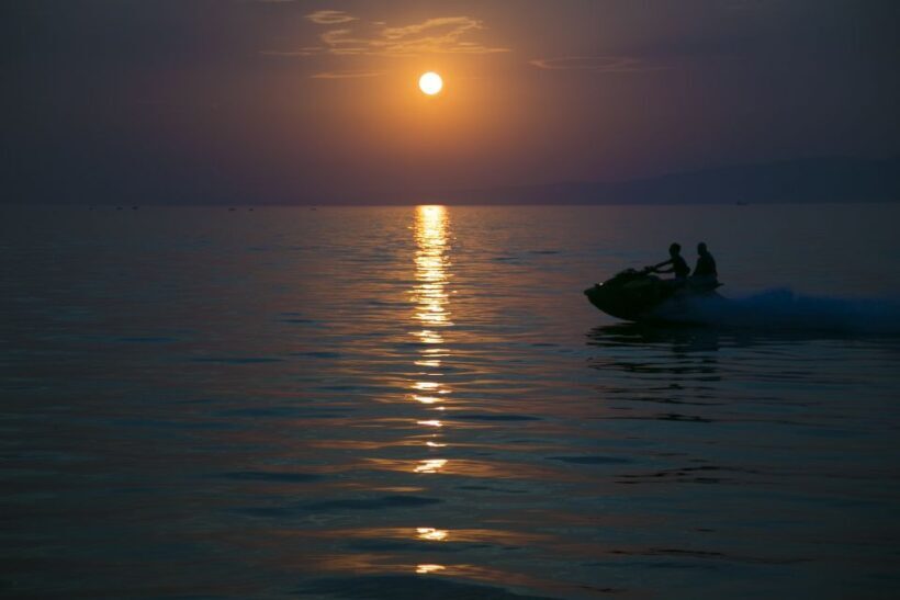 Santorini: Perivolos Beach Jet Ski Rental - Introduction