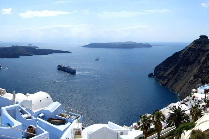 Santorini Photo Safari Top Places - Skaros Rock: Stunning Cliffside Vistas