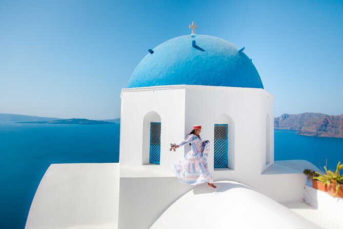 Santorini Photoshoot Oia - Key Details and Pricing Information