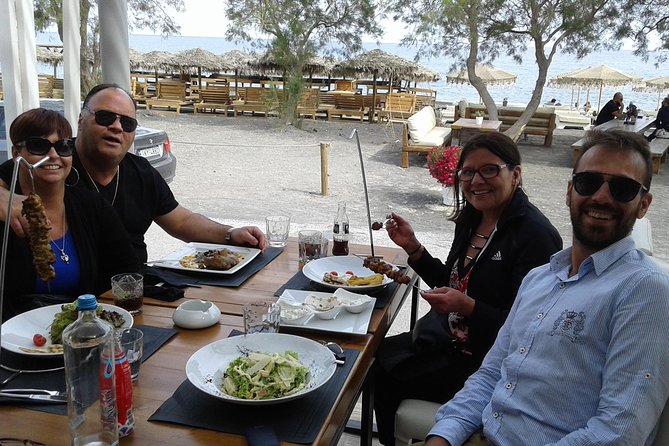 Santorini Popular Destinations - Akrotiri Archaeological Site: a Glimpse Into History