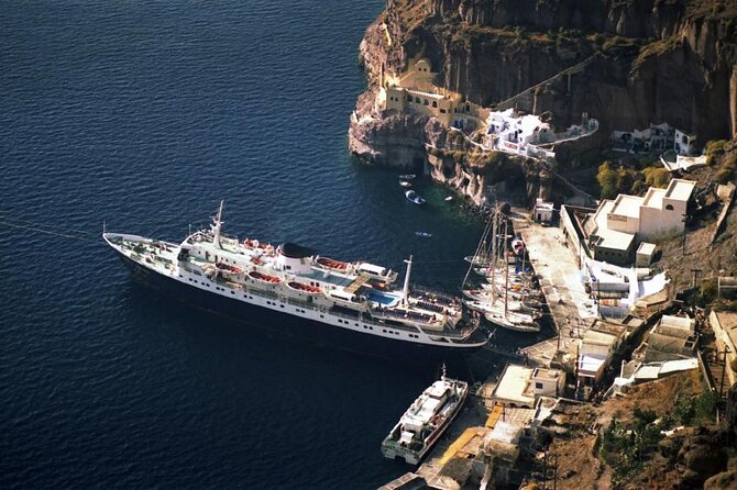 Santorini Port to any Hotels or vice versa - What to Expect from Santorini Port Transfers