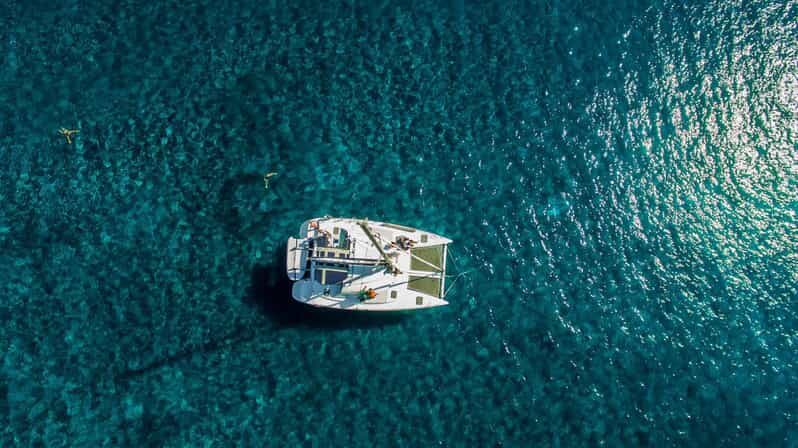 Santorini: Private Catamaran Cruise with Food & Drinks - The Food & Drinks — A Highlight