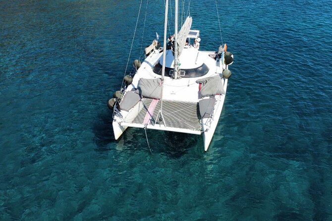 Santorini Private Catamaran Cruise With Meal and Drinks - Key Points