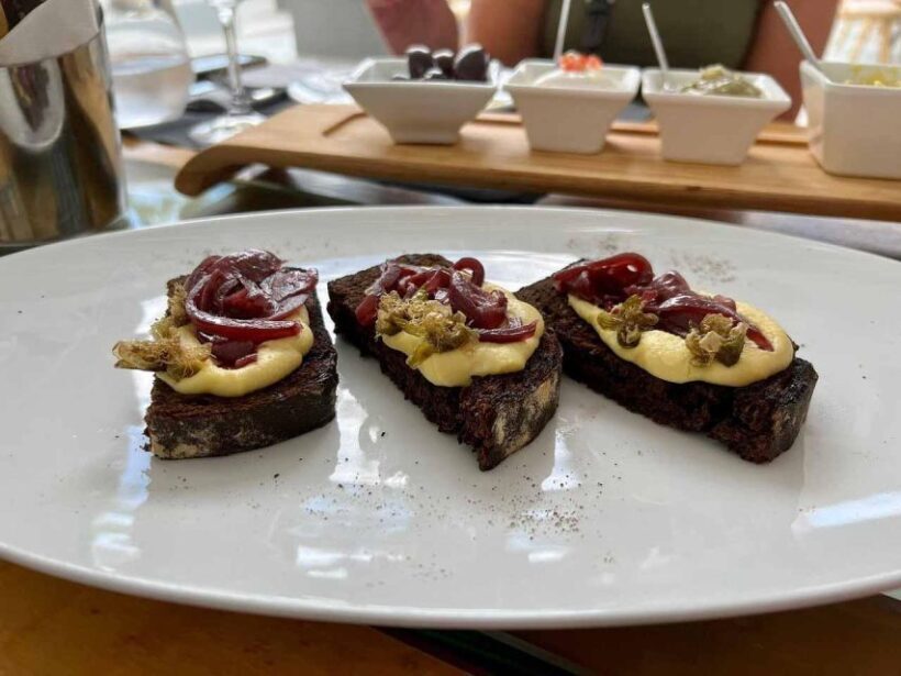 Santorini: Private Cooking Class and Wine Tasting Tour - Practical Details & Tips