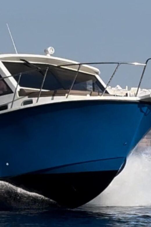 Santorini Private Cruise Sightseeing Tour with BBQ & Drinks - What Makes This Tour Special?