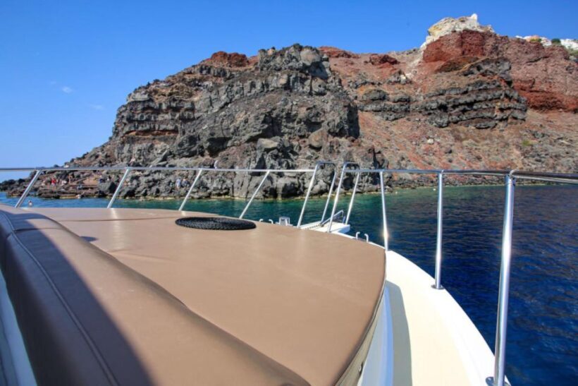 Santorini Private Cruise Sightseeing Tour with BBQ & Drinks - Who Will Love This Tour?