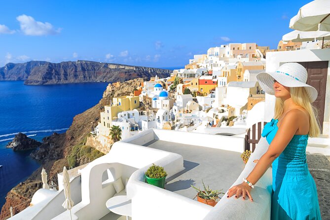 Santorini Private Custom Tour 6 - Hours - Exploring Iconic Santorini Sites