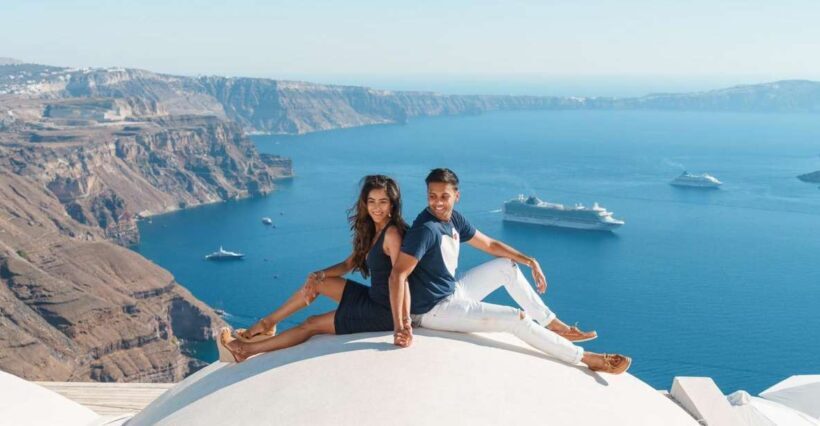 Santorini: Private Customizable Car Tour with a Local Guide - An in-depth look at the experience