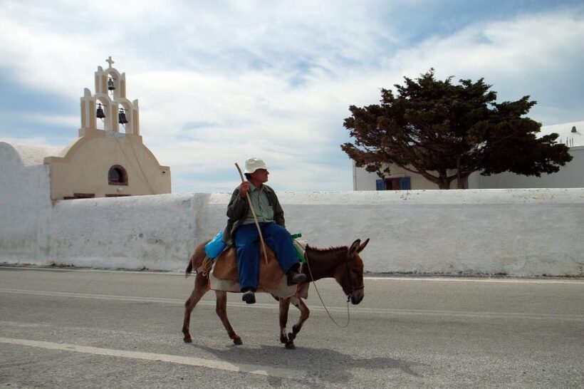 Santorini: Private Customizable Tour with Flexible Lenghts - Frequently Asked Questions