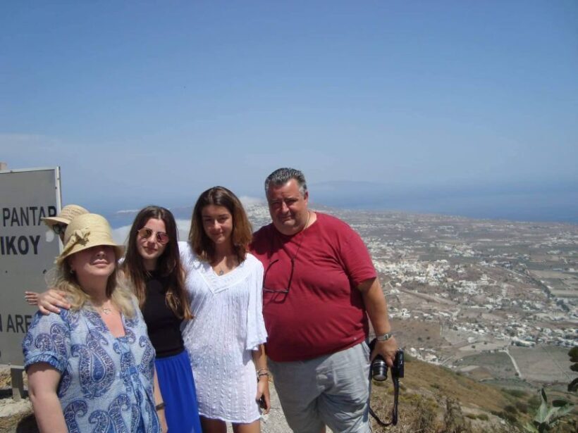 Santorini: Private Day Tour with Guide - Detailed Review of the Santorini Private Day Tour