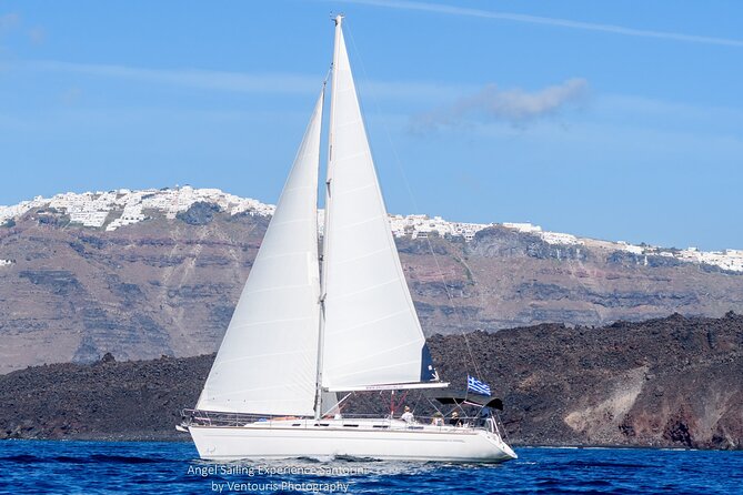 Santorini Private Daytime Sailing Tour With Meal, Drinks &Transfer Included - Inclusions and Amenities