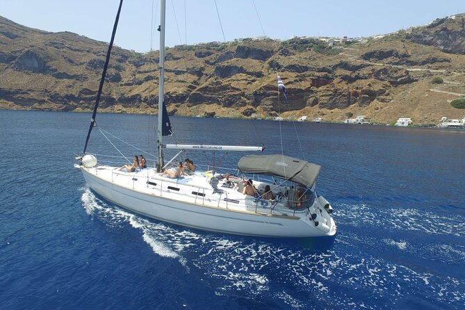 Santorini Private Daytime Sailing Tour With Meal, Drinks &Transfer Included - Pickup and Meeting Details