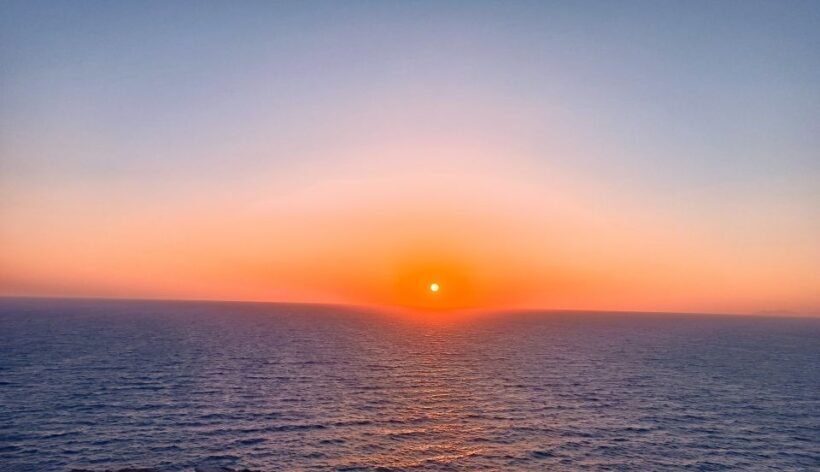 Santorini: Private Guided Tour with Sunset View - Why the Private Experience Matters