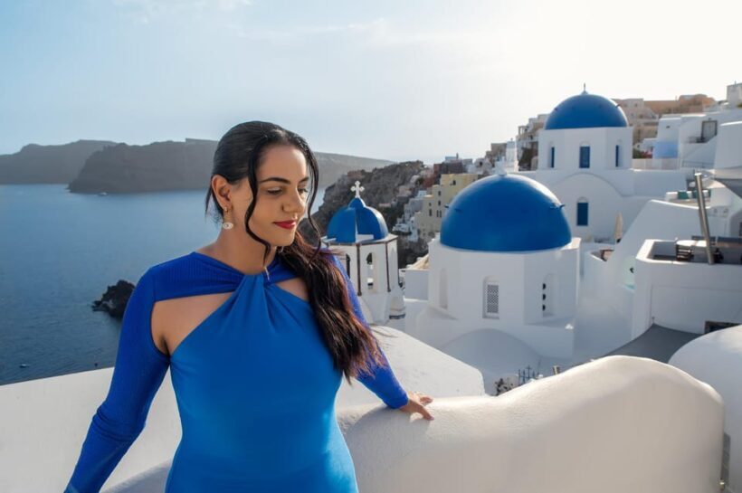 Santorini: Private Photo Shoot with a Professional - Who Will Love This Experience?