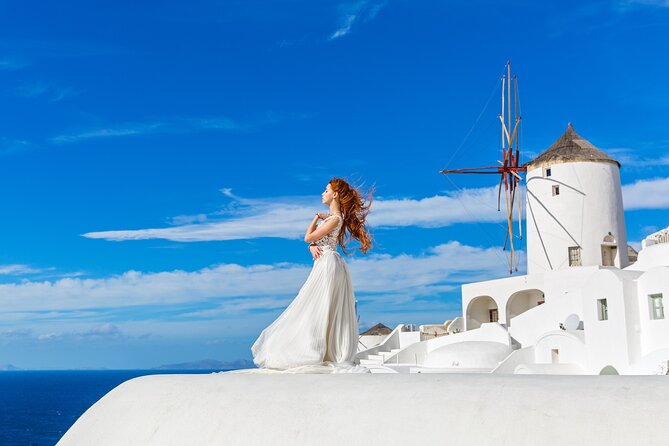 Santorini Private Photoshoot Tour by a Professional Photographer - The Professional Photographers Expertise