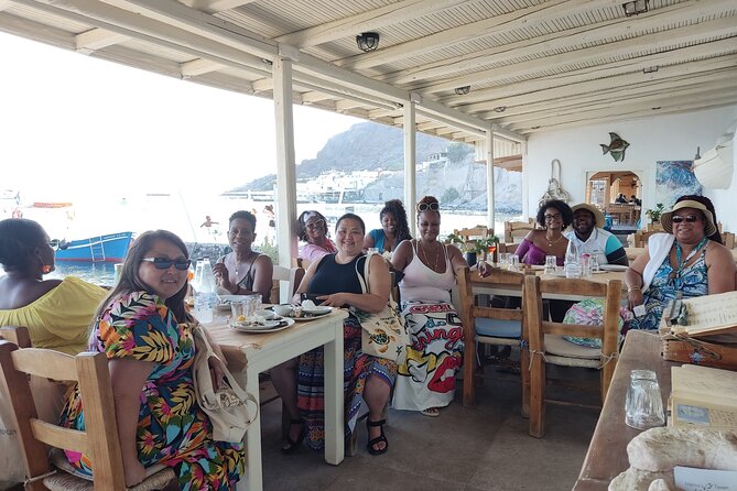 Santorini Private Roundtrip Transfer From/To Airport,Port & Hotel - Frequently Asked Questions