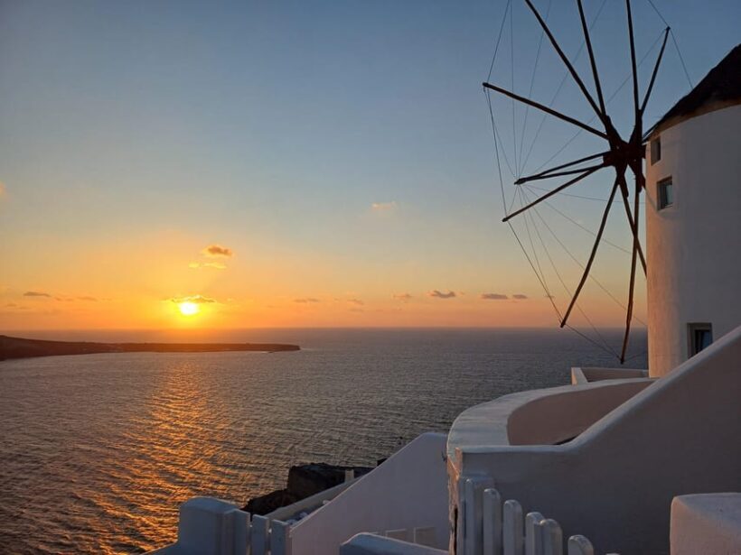 Santorini: Private Sightseeing Tour - Who Should Consider This Tour?