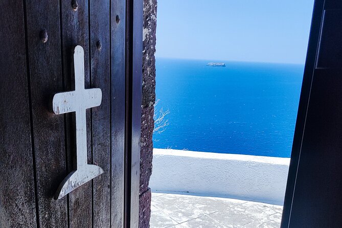 Santorini: Private Sightseeing Tour with Local Guide - Final Thoughts: Who Should Consider This Tour?