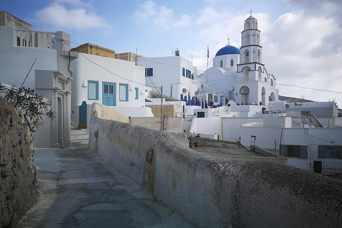 Santorini Private Sunrise Tour - Embrace the Tranquility of Firostefani