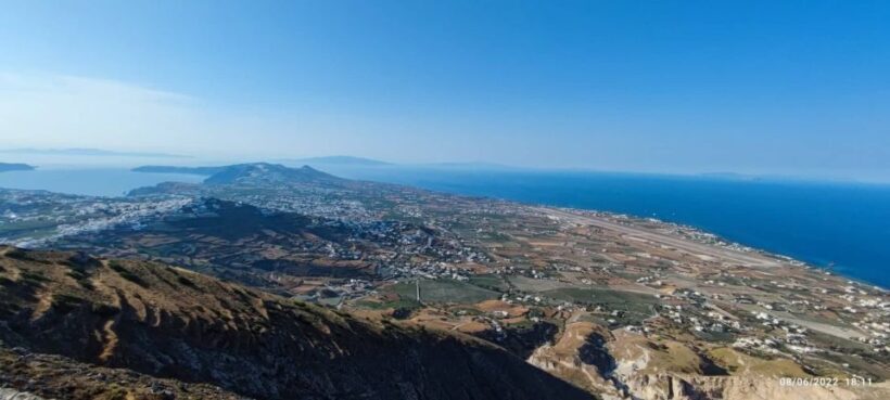Santorini: Private Sunset Tour with Picnic & Transfer - Who Will Love This Tour?