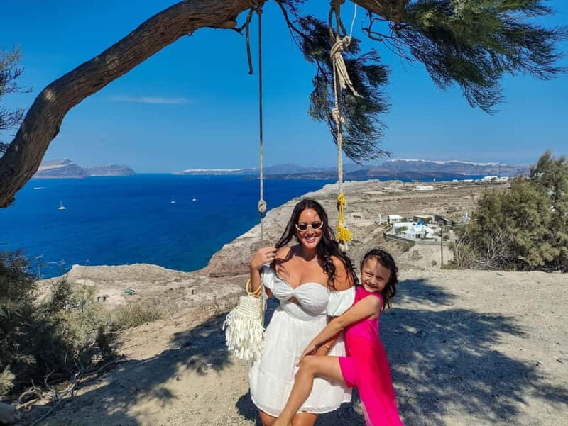 Santorini: Private Tailor Made Tour with a Local Guide - Key Points