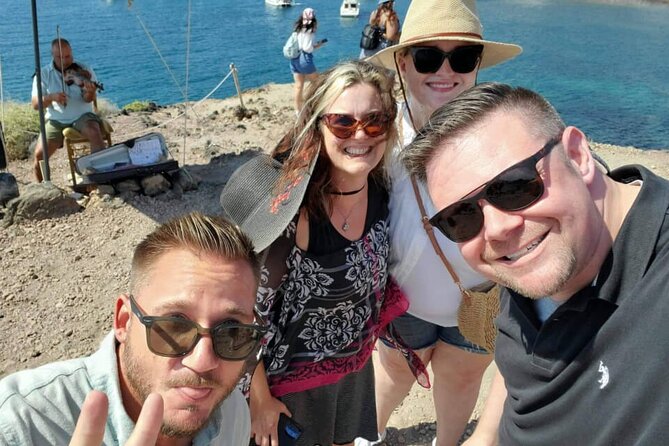 Santorini Private Tour From Athens: Sightseeing & Wine Tasting - Host Responses and Customer Feedback