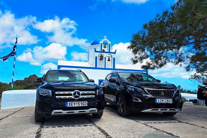 Santorini Private Transfer between Airport or Port and Santorini - The Experience in Detail