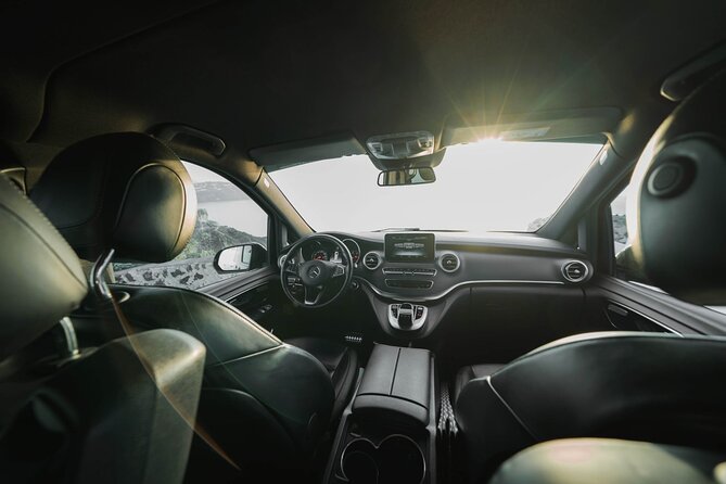 Santorini Private Transfer From and To Port - The Experience: What to Expect